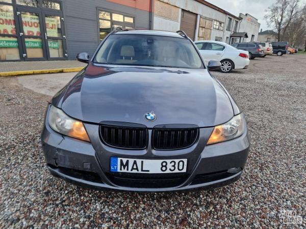 Pelēks BMW 320 2006 Gargždai, ar dzinēja tilpumu 2.00 L un nobraukumu 4 tūkst. km par 1900 €, foto 7 vietnē AUTOMOTO.COM.LV
