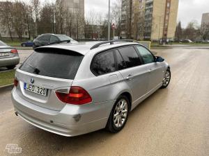 Grey BMW 320 2006 in Kaunas, with an engine capacity of 2.00 L and mileage of 355 thousand km for 1750 €, photo 5 on AUTOMOTO.COM.LV