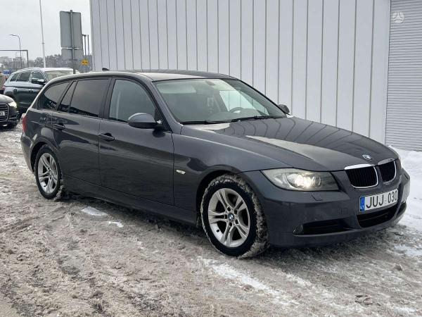 Grey BMW 320 2006 in Vilnius, with an engine capacity of 2.00 L and mileage of 274 thousand km for 2200 €, photo 2 on AUTOMOTO.COM.LV