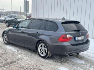 Grey BMW 320 2006 in Vilnius, with an engine capacity of 2.00 L and mileage of 274 thousand km for 2200 €, photo 3 on AUTOMOTO.COM.LV