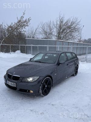 Grey BMW 320 2006 in Daugavpils, with an engine capacity of 2.00 L and mileage of 325 thousand km for 2800 €, photo 7 on AUTOMOTO.COM.LV