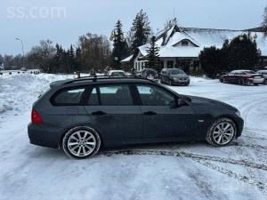 Grey BMW 320 2006 in Riga, with an engine capacity of 2.00 L and mileage of 222 thousand km for 4450 €, photo 2 on AUTOMOTO.COM.LV