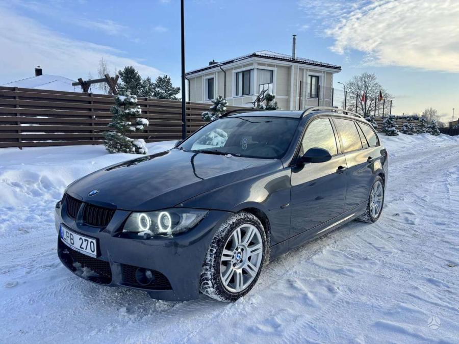 Pelēks BMW 320 2006 Viļņa, ar dzinēja tilpumu 2.00 L un nobraukumu 400 tūkst. km par 3500 €, foto 1 vietnē AUTOMOTO.COM.LV