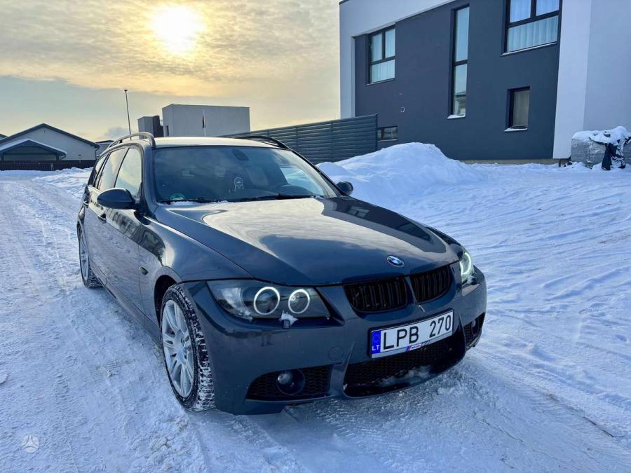 Pelēks BMW 320 2006 Viļņa, ar dzinēja tilpumu 2.00 L un nobraukumu 400 tūkst. km par 3500 €, foto 6 vietnē AUTOMOTO.COM.LV