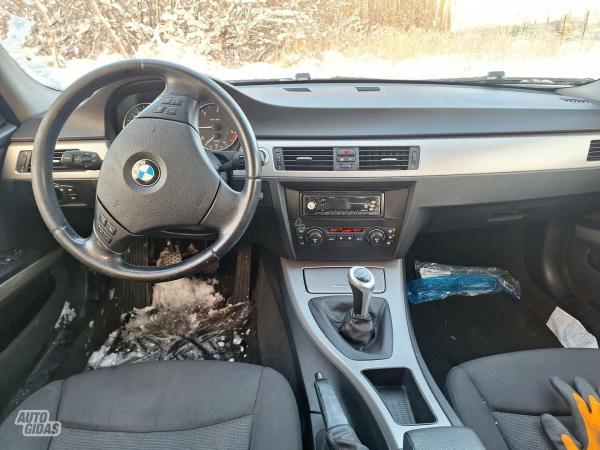 Pelēks BMW 320 2006 Kauņa, ar dzinēja tilpumu 2.00 L un nobraukumu 377 tūkst. km par 1999 €, foto 9 vietnē AUTOMOTO.COM.LV