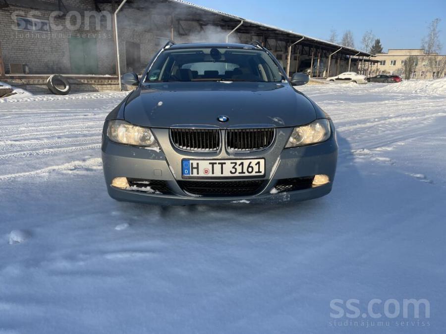 Pelēks BMW 320 2006 Bauska, ar dzinēja tilpumu 2.00 L un nobraukumu 317 tūkst. km par 3700 €, foto 3 vietnē AUTOMOTO.COM.LV