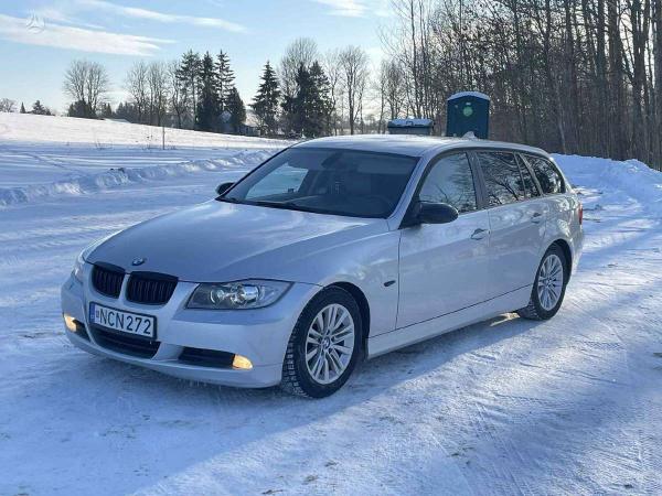 Pelēks BMW 320 2006 Kupiškis, ar dzinēja tilpumu 2.00 L un nobraukumu 346 tūkst. km par 2350 €, foto 2 vietnē AUTOMOTO.COM.LV