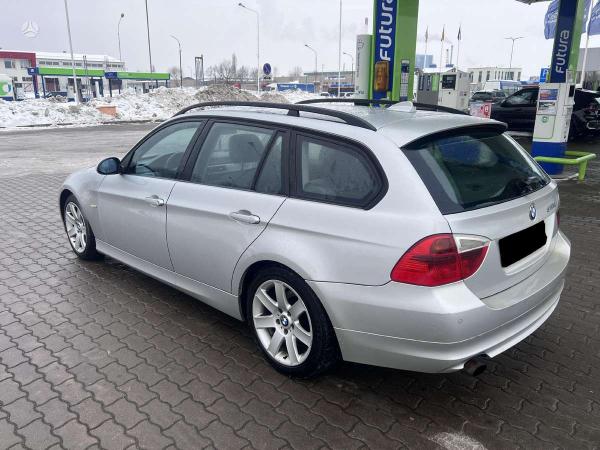 Pelēks BMW 320 2006 Klaipėda, ar dzinēja tilpumu 2.00 L un nobraukumu 385 tūkst. km par 2700 €, foto 9 vietnē AUTOMOTO.COM.LV