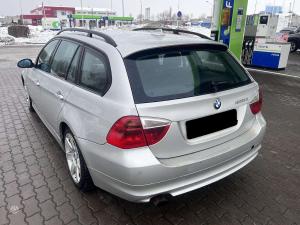 Pelēks BMW 320 2006 Klaipėda, ar dzinēja tilpumu 2.00 L un nobraukumu 385 tūkst. km par 2700 €, foto 10 vietnē AUTOMOTO.COM.LV