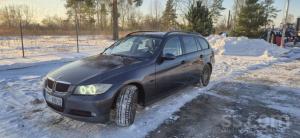 Grey BMW 320 2006 in Riga, with an engine capacity of 2.00 L and mileage of 329 thousand km for 2800 €, photo  on AUTOMOTO.COM.LV