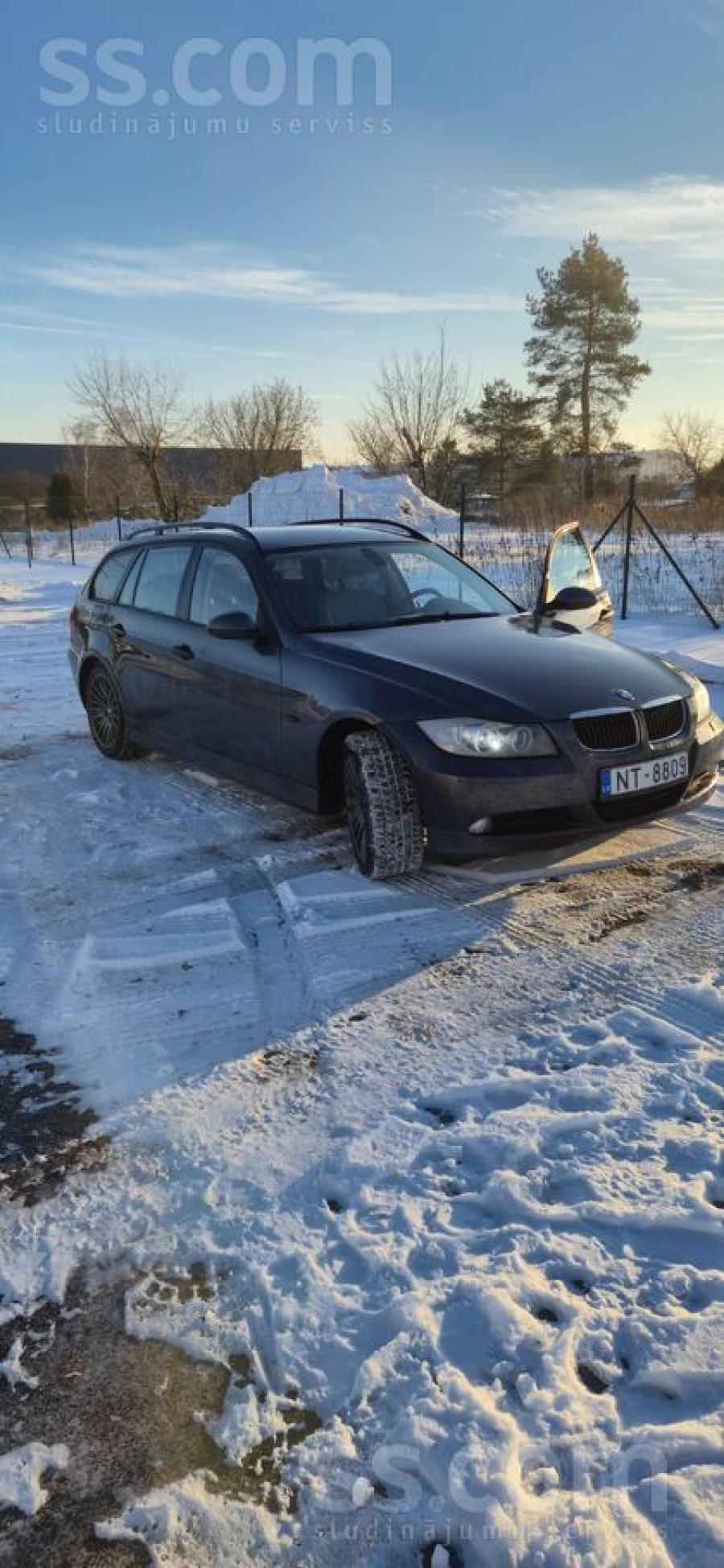 Grey BMW 320 2006 in Riga, with an engine capacity of 2.00 L and mileage of 329 thousand km for 2800 €, photo 3 on AUTOMOTO.COM.LV