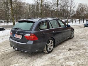 Grey BMW 320 2006 in Vilnius, with an engine capacity of 2.00 L and mileage of 375 thousand km for 3450 €, photo 5 on AUTOMOTO.COM.LV