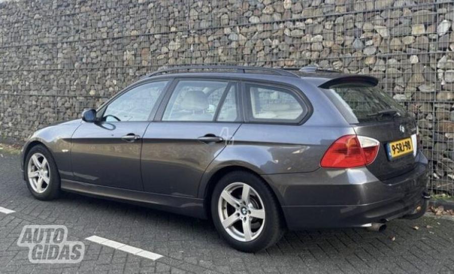 Grey BMW 320 2006 in Vilnius, with an engine capacity of 2.00 L and mileage of 375 thousand km for 3250 €, photo 2 on AUTOMOTO.COM.LV