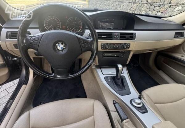 Pelēks BMW 320 2006 Viļņa, ar dzinēja tilpumu 2.00 L un nobraukumu 375 tūkst. km par 3250 €, foto 6 vietnē AUTOMOTO.COM.LV