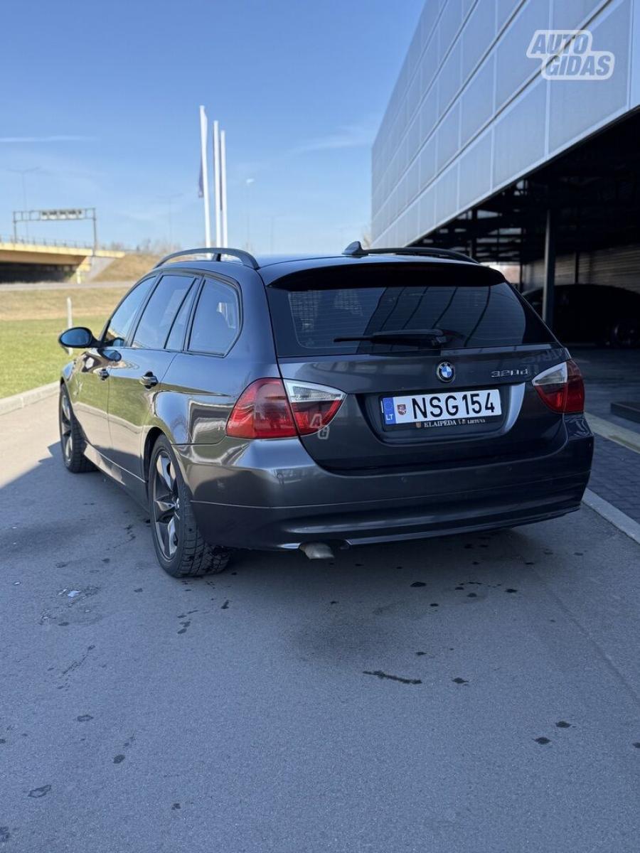 Grey BMW 320 2006 in Klaipeda, with an engine capacity of 2.00 L and mileage of 254 thousand km for 3600 €, photo 5 on AUTOMOTO.COM.LV