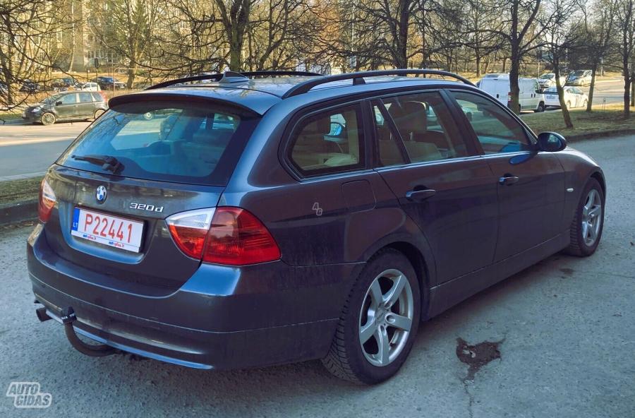 Pelēks BMW 320 2006 Viļņa, ar dzinēja tilpumu 2.00 L un nobraukumu 378 tūkst. km par 3200 €, foto 4 vietnē AUTOMOTO.COM.LV