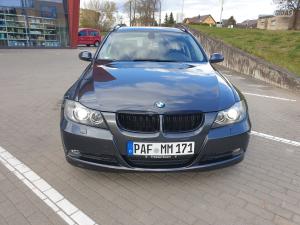 Grey BMW 320 2006 in Utena, with an engine capacity of 2.00 L and mileage of 328 thousand km for 3300 €, photo 3 on AUTOMOTO.COM.LV
