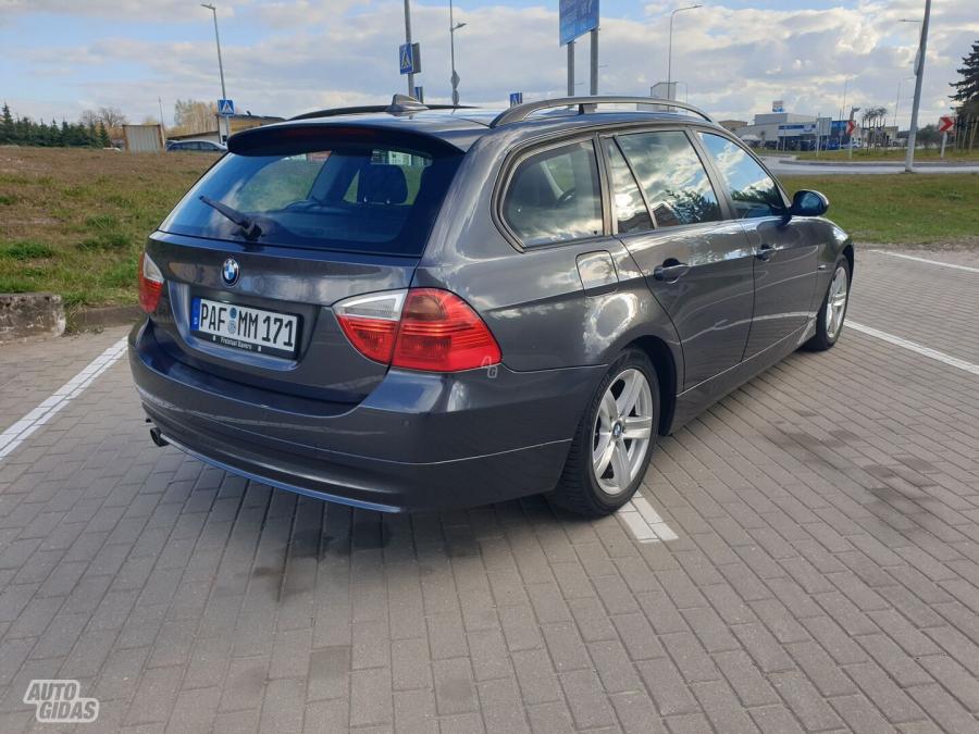 Grey BMW 320 2006 in Utena, with an engine capacity of 2.00 L and mileage of 328 thousand km for 3300 €, photo 4 on AUTOMOTO.COM.LV