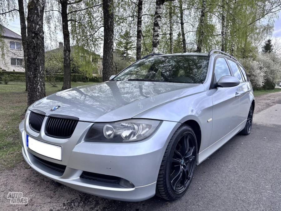Grey BMW 320 2006 in Kaunas, with an engine capacity of 2.00 L and mileage of 335 thousand km for 2350 €, photo 4 on AUTOMOTO.COM.LV