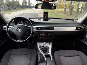 Grey BMW 320 2006 in Kaunas, with an engine capacity of 2.00 L and mileage of 335 thousand km for 2350 €, photo 10 on AUTOMOTO.COM.LV