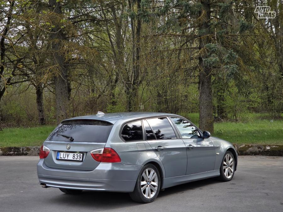 Grey BMW 320 2006 in Alytus, with an engine capacity of 2.00 L and mileage of 370 thousand km for 2900 €, photo 6 on AUTOMOTO.COM.LV