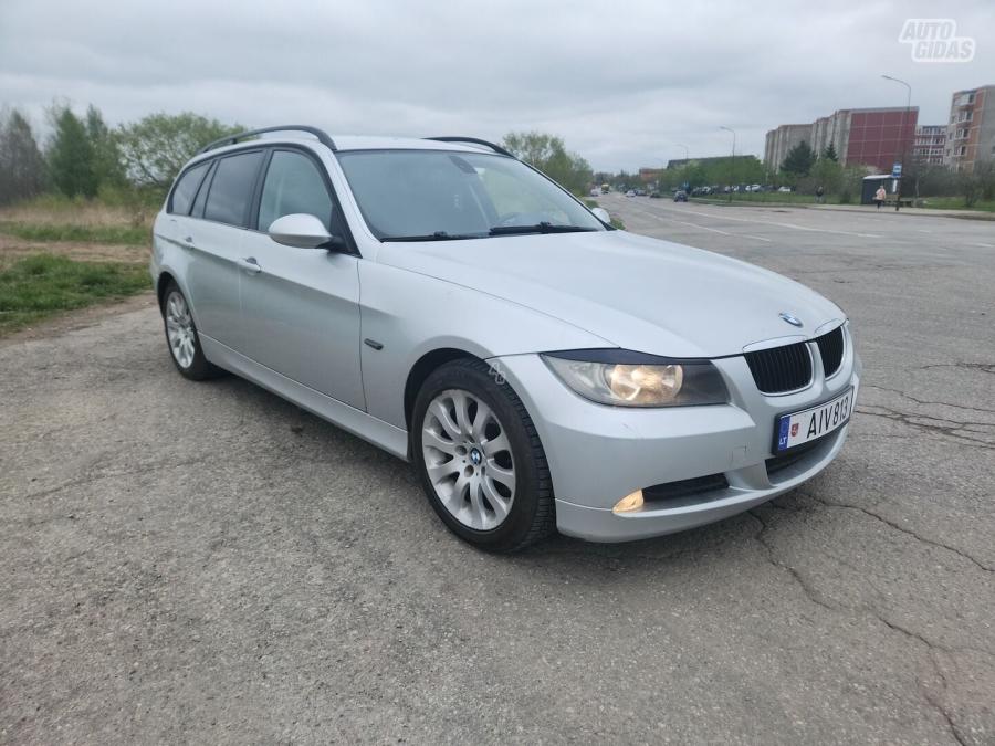 Grey BMW 320 2006 in Siauliai, with an engine capacity of 2.00 L and mileage of 350 thousand km for 1600 €, photo 7 on AUTOMOTO.COM.LV