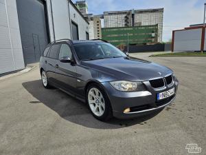 Pelēks BMW 320 2006 Klaipėda, ar dzinēja tilpumu 2.00 L un nobraukumu 406 tūkst. km par 2600 €, foto  vietnē AUTOMOTO.COM.LV