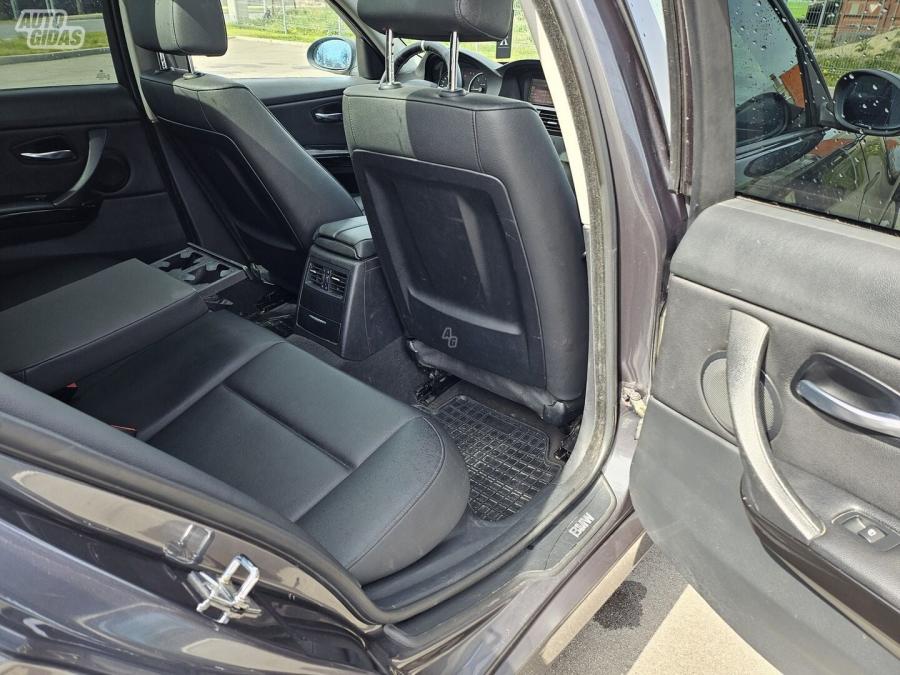 Grey BMW 320 2006 in Klaipeda, with an engine capacity of 2.00 L and mileage of 406 thousand km for 2600 €, photo 16 on AUTOMOTO.COM.LV