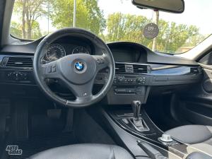 Pelēks BMW 320 2006 Klaipėda, ar dzinēja tilpumu 2.00 L un nobraukumu 339 tūkst. km par 2750 €, foto 12 vietnē AUTOMOTO.COM.LV