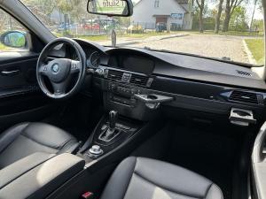 Grey BMW 320 2006 in Klaipeda, with an engine capacity of 2.00 L and mileage of 339 thousand km for 2750 €, photo 14 on AUTOMOTO.COM.LV
