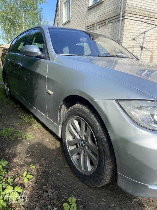 Pelēks BMW 320 2006 Viļņa, ar dzinēja tilpumu 2.00 L un nobraukumu 286 tūkst. km par 3100 €, foto 6 vietnē AUTOMOTO.COM.LV