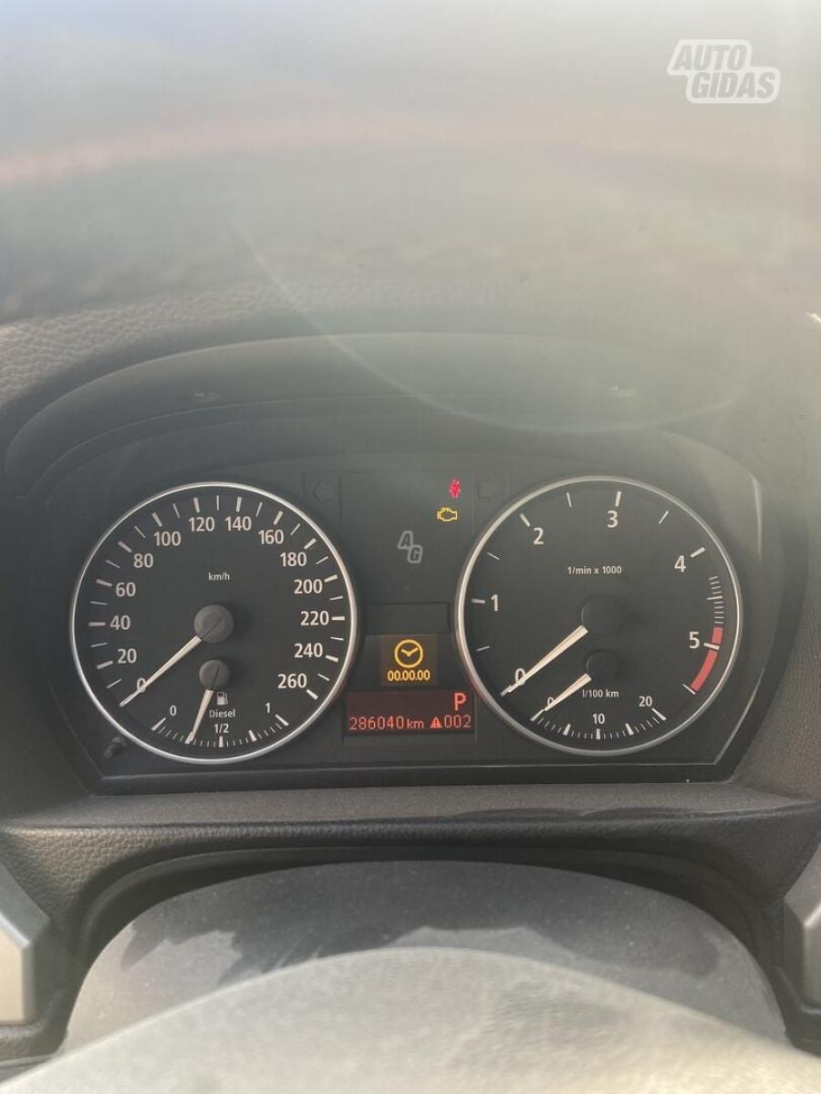 Grey BMW 320 2006 in Vilnius, with an engine capacity of 2.00 L and mileage of 286 thousand km for 3100 €, photo 12 on AUTOMOTO.COM.LV
