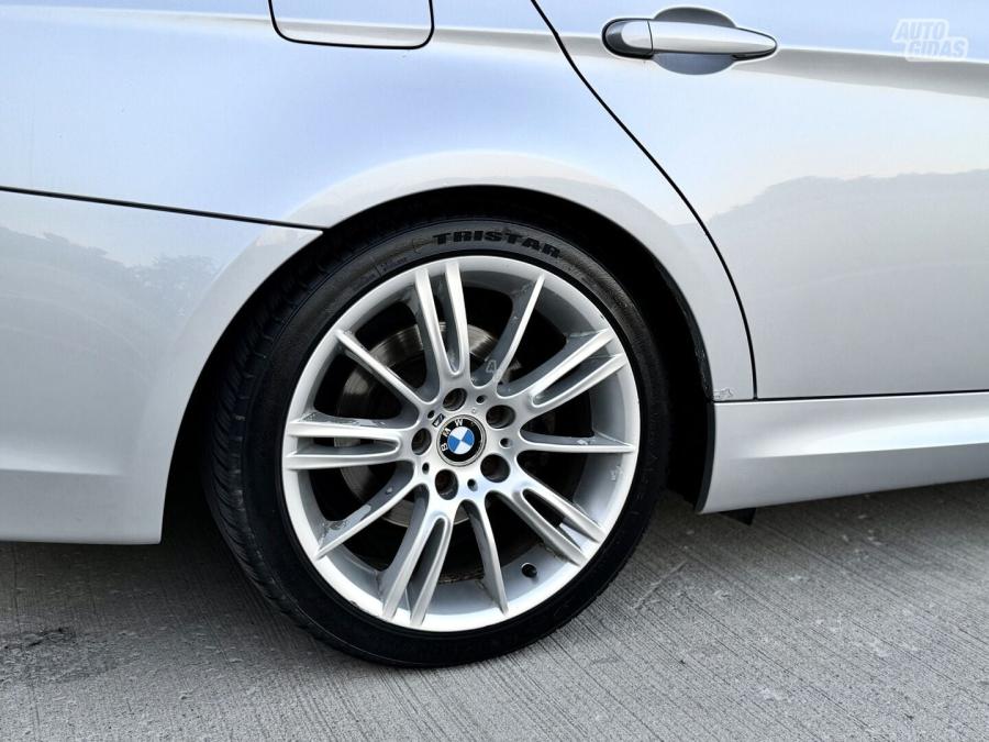Grey BMW 320 2006 in Vilnius, with an engine capacity of 2.00 L and mileage of 405 thousand km for 3700 €, photo 11 on AUTOMOTO.COM.LV