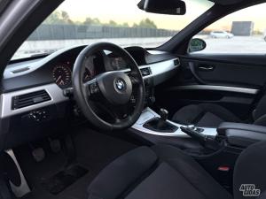 Grey BMW 320 2006 in Vilnius, with an engine capacity of 2.00 L and mileage of 405 thousand km for 3700 €, photo 19 on AUTOMOTO.COM.LV