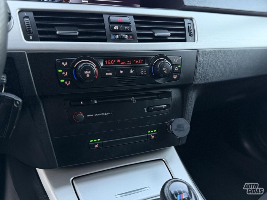 Grey BMW 320 2006 in Vilnius, with an engine capacity of 2.00 L and mileage of 405 thousand km for 3700 €, photo 24 on AUTOMOTO.COM.LV