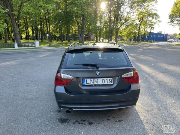 Grey BMW 320 2006 in Klaipeda, with an engine capacity of 2.00 L and mileage of 320 thousand km for 2750 €, photo 5 on AUTOMOTO.COM.LV