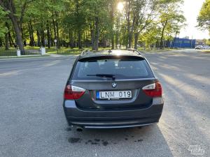 Grey BMW 320 2006 in Klaipeda, with an engine capacity of 2.00 L and mileage of 320 thousand km for 2750 €, photo 6 on AUTOMOTO.COM.LV