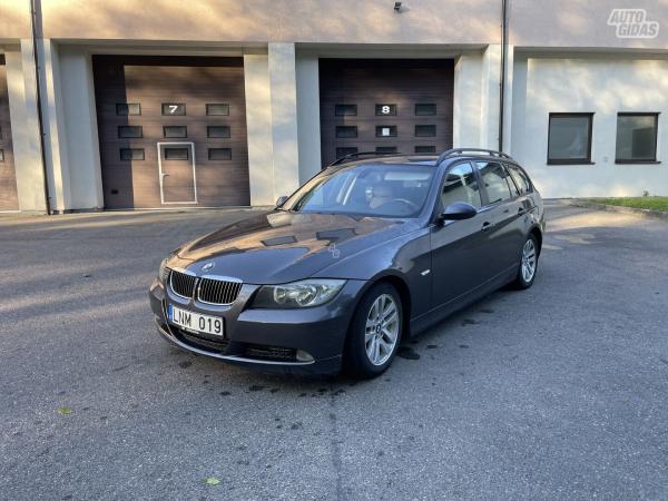 Grey BMW 320 2006 in Klaipeda, with an engine capacity of 2.00 L and mileage of 320 thousand km for 2750 €, photo 8 on AUTOMOTO.COM.LV