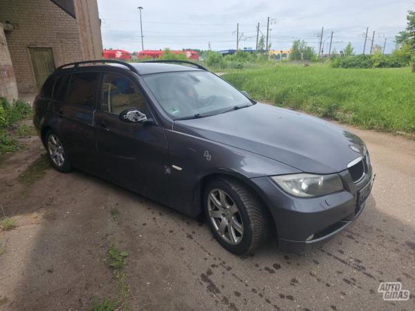 Grey BMW 320 2006 in Kaunas, with an engine capacity of 2.00 L and mileage of 350 thousand km for 1200 €, photo 3 on AUTOMOTO.COM.LV