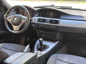 Grey BMW 320 2006 in Tukums, with an engine capacity of 2.00 L and mileage of 342 thousand km for 3300 €, photo 10 on AUTOMOTO.COM.LV
