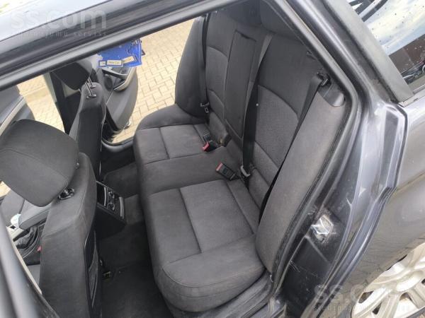 Pelēks BMW 320 2006 Valmiera, ar dzinēja tilpumu 2.00 L un nobraukumu 323 tūkst. km par 2600 €, foto 8 vietnē AUTOMOTO.COM.LV