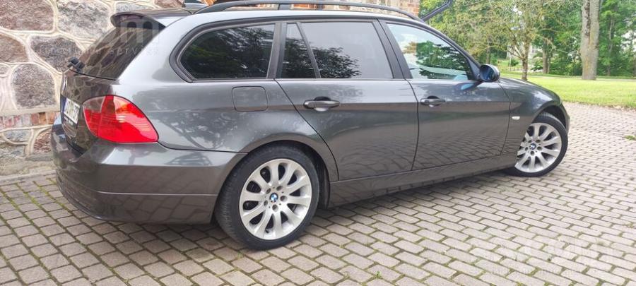 Pelēks BMW 320 2006 Gulbene, ar dzinēja tilpumu 2.00 L un nobraukumu 226 tūkst. km par 3150 €, foto 27 vietnē AUTOMOTO.COM.LV