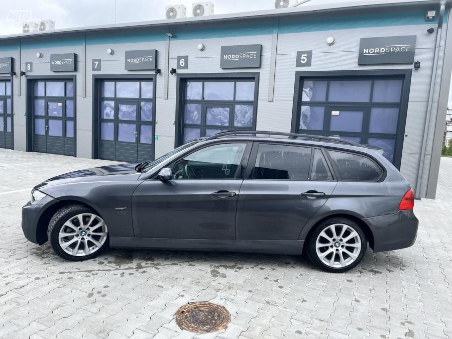 Pelēks BMW 320 2006 Panevēža, ar dzinēja tilpumu 2.00 L un nobraukumu 358 tūkst. km par 2800 €, foto 8 vietnē AUTOMOTO.COM.LV
