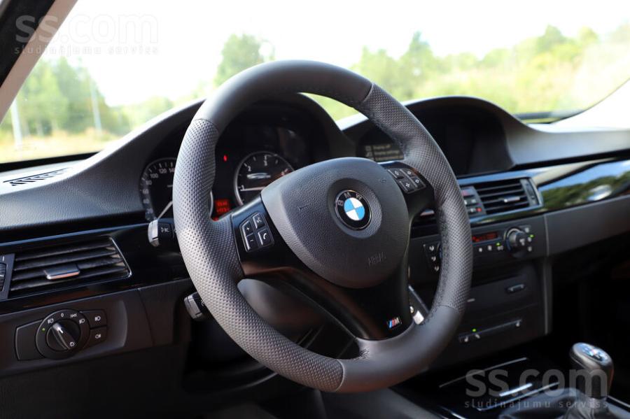 Grey BMW 320 2006 in Tukums, with an engine capacity of 2.00 L and mileage of 316 thousand km for 4290 €, photo 19 on AUTOMOTO.COM.LV