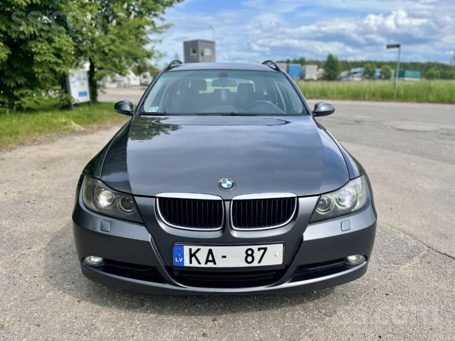 Grey BMW 320 2006 in Riga, with an engine capacity of 2.00 L and mileage of 336 thousand km for 3490 €, photo 1 on AUTOMOTO.COM.LV