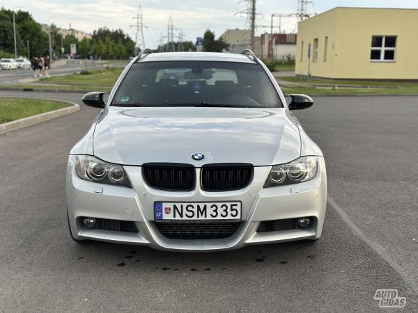 Grey BMW 320 2006 in Vilnius, with an engine capacity of 2.00 L and mileage of 248 thousand km for 5320 €, photo 2 on AUTOMOTO.COM.LV