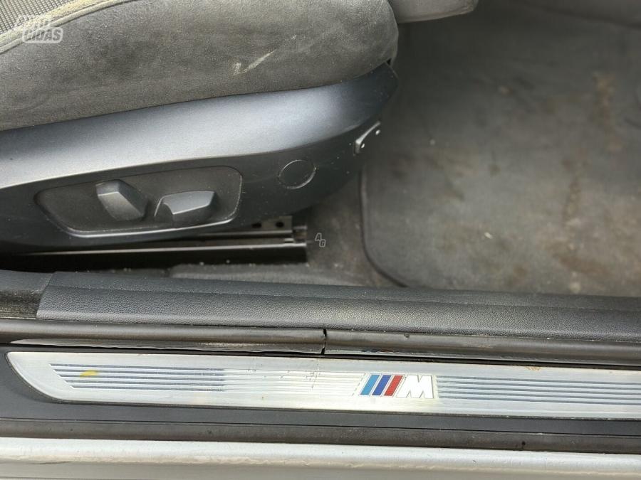 Pelēks BMW 320 2006 Viļņa, ar dzinēja tilpumu 2.00 L un nobraukumu 248 tūkst. km par 5320 €, foto 18 vietnē AUTOMOTO.COM.LV