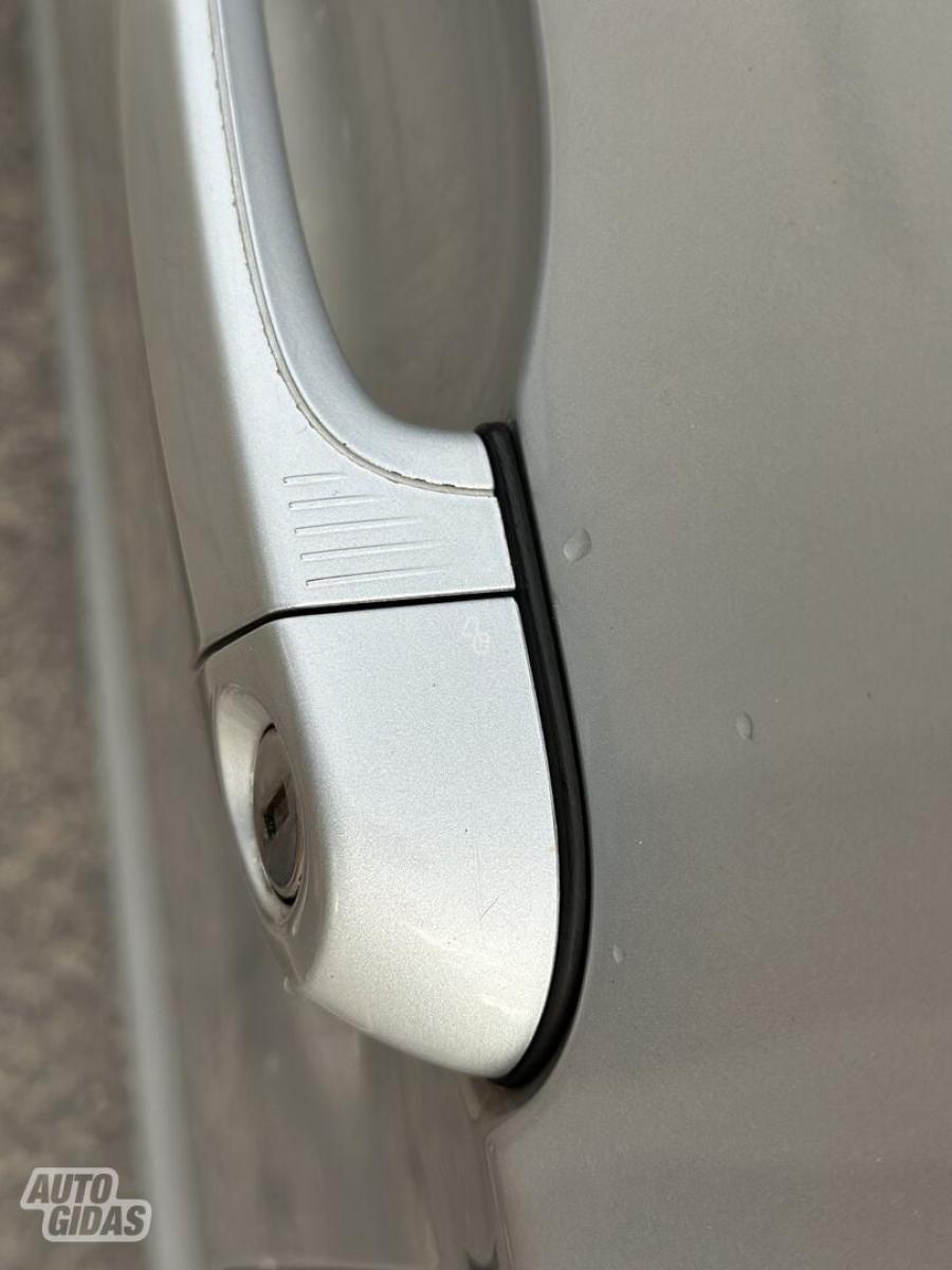 Pelēks BMW 320 2006 Viļņa, ar dzinēja tilpumu 2.00 L un nobraukumu 248 tūkst. km par 5320 €, foto 25 vietnē AUTOMOTO.COM.LV