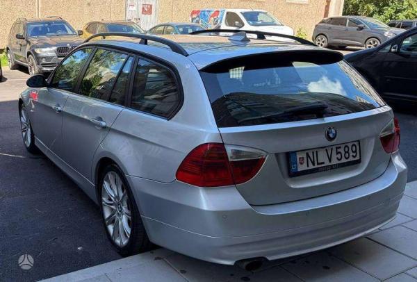 Pelēks BMW 320 2006 Viļņa, ar dzinēja tilpumu 2.00 L un nobraukumu 322 tūkst. km par 4800 €, foto 7 vietnē AUTOMOTO.COM.LV