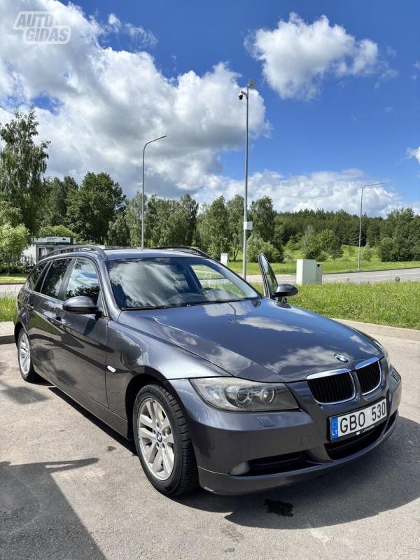 Pelēks BMW 320 2006 Alīta, ar dzinēja tilpumu 2.00 L un nobraukumu 384 tūkst. km par 3800 €, foto 1 vietnē AUTOMOTO.COM.LV